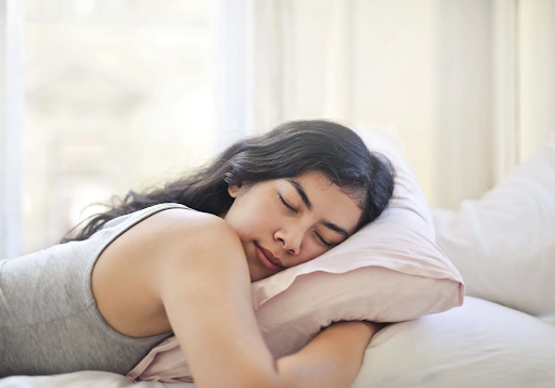 5 Ways Exercise Improves Sleep Quality - Bee Healthy